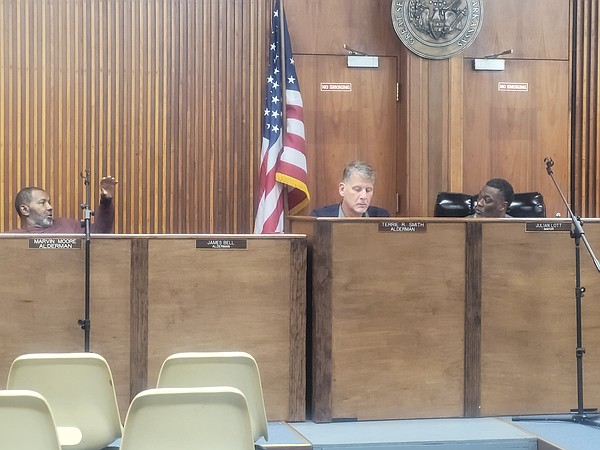 Mayor Lott says goodbye at last City Council meeting of the year ...