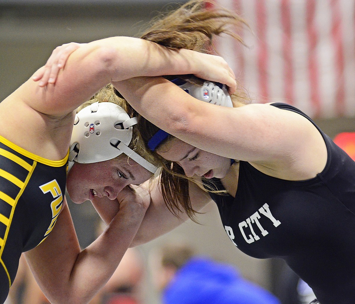 Fulton girls wrestling wins Blair Oaks Tournament | Fulton Sun