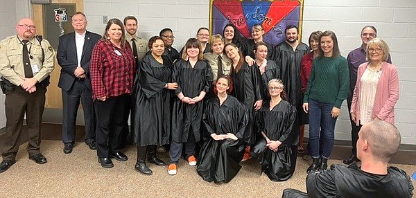 25 inmates graduate Getting Ahead classes at detention center | Hot ...