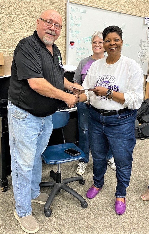 Class of '81 gives back | El Dorado News