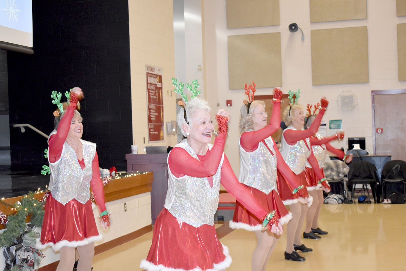 Sophisticated Ladies tap out some fun at Cooper Elementary in Bella ...