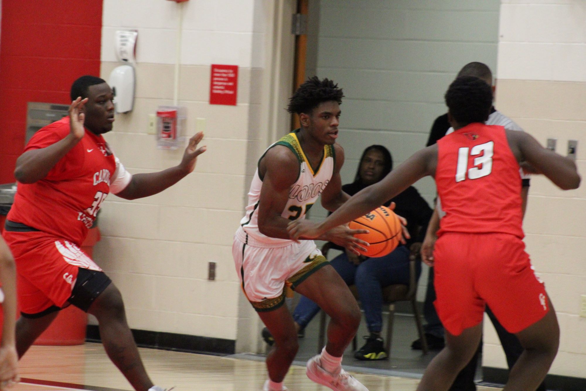Recap of Day 1 of the 2022 Camden Fairview Holiday Classic Tournament ...
