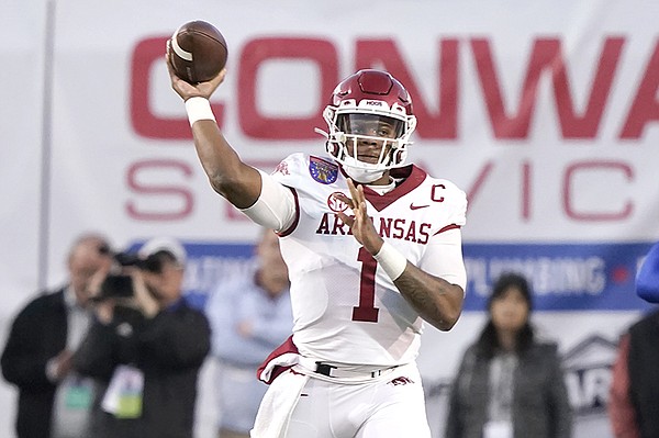 Jefferson's play pushes Hogs to 3-OT bowl win | Texarkana Gazette