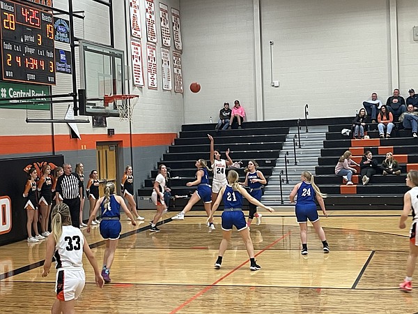 New Bloomfield girls basketball ends ‘22 with its second victory of the ...