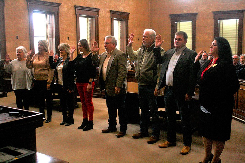 Taking the oath | El Dorado News