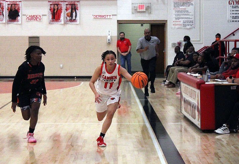 HG’s Za’Kyus Smith and CF’s Amiyah Davis perform great in tournaments | Camden News