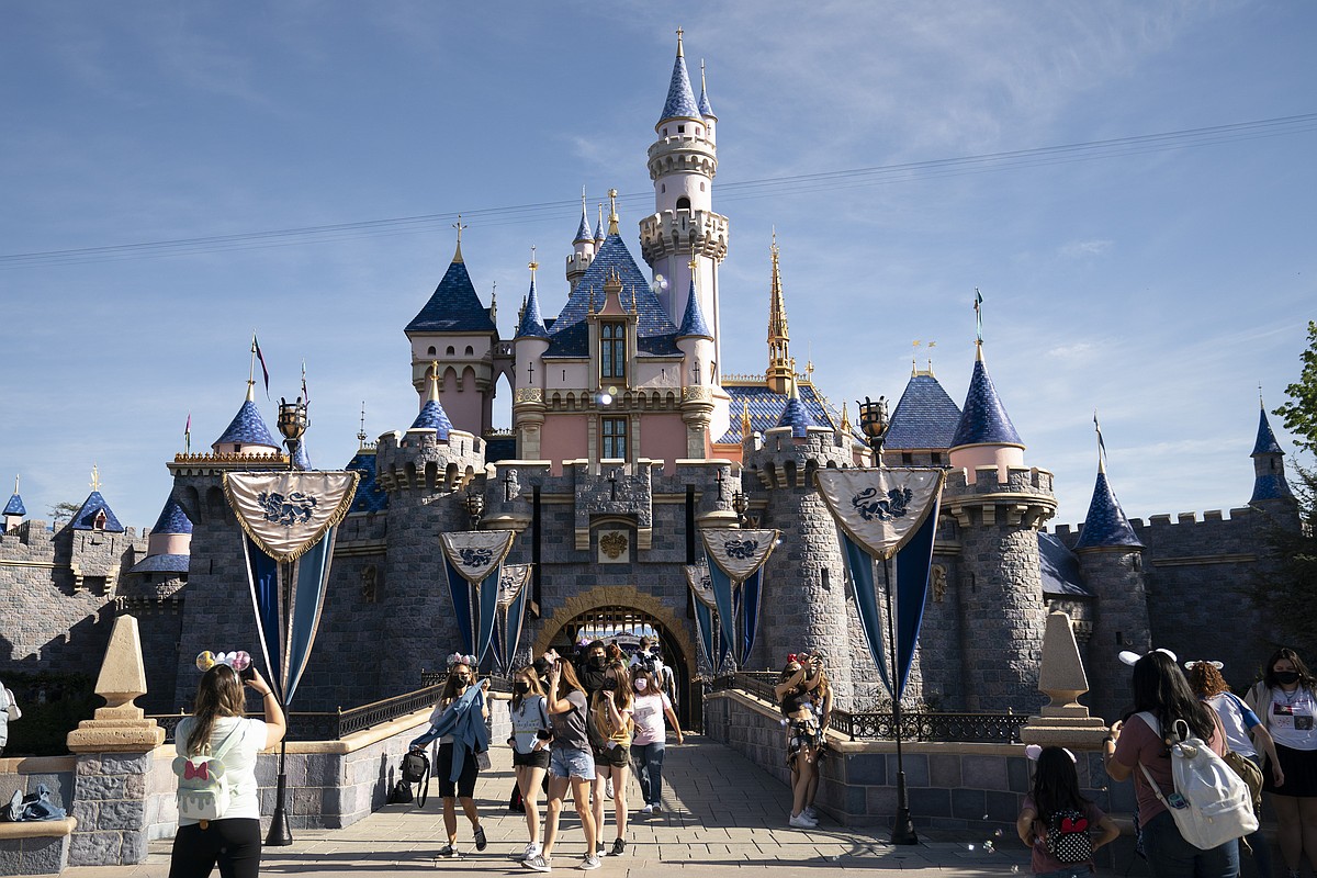 How to plan a Disneyland trip for the Disney100 celebration | Texarkana ...