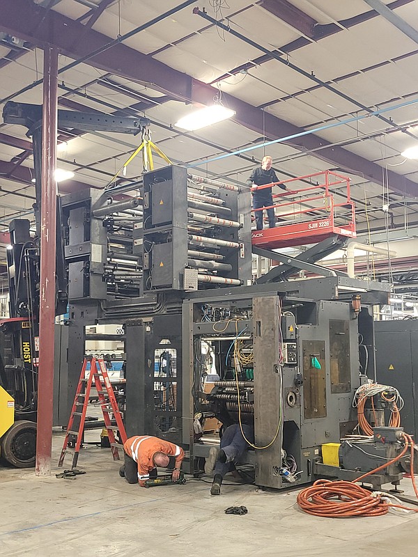 Walsworth begins new printing press installation | Fulton Sun