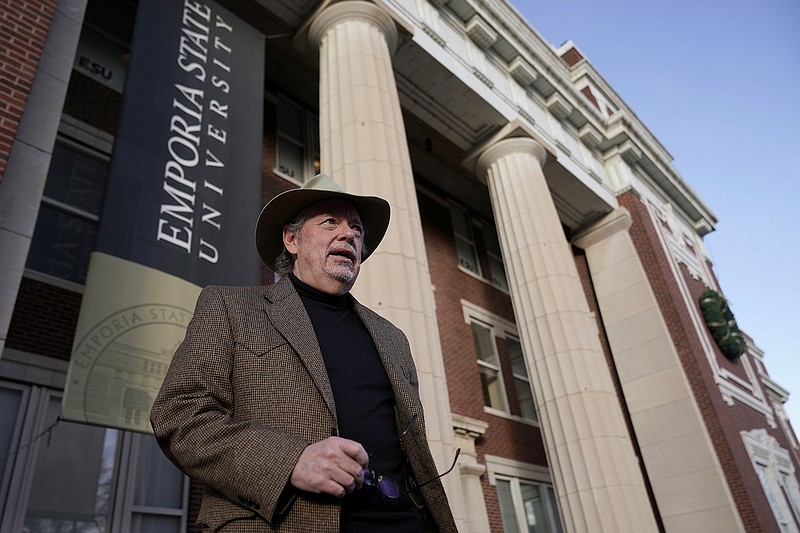 Conservatives take aim at tenure for university professors | Texarkana ...