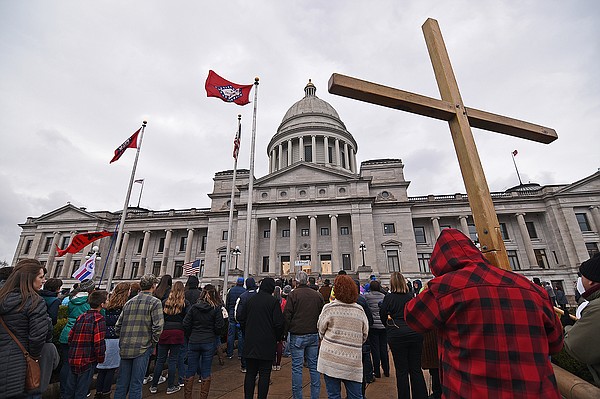 March for Life crowd braves cold, wet in Little Rock celebratory event ...