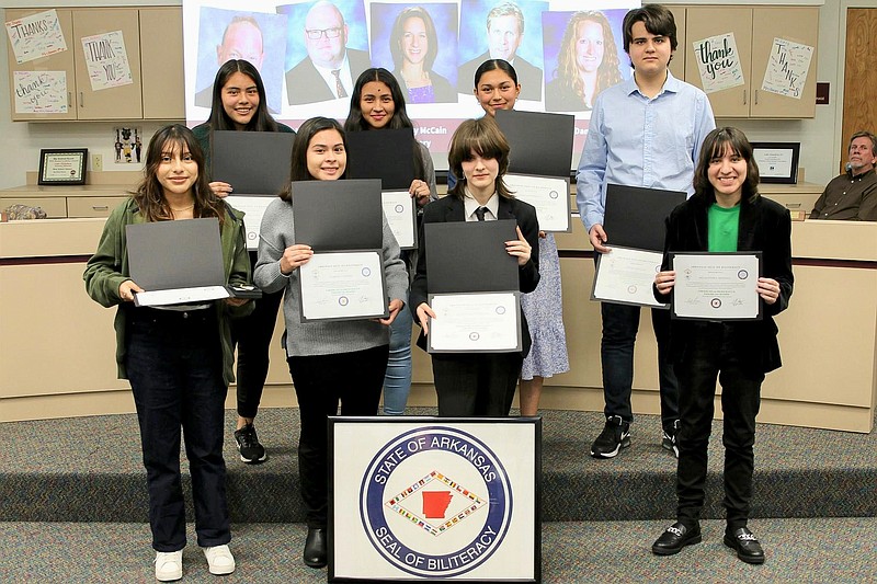 WATCH | LH students lead county in biliteracy | Hot Springs Sentinel Record
