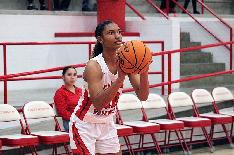HG’s Za’Kyus Smith and CF’s Karmen Johnson deliver great road ...