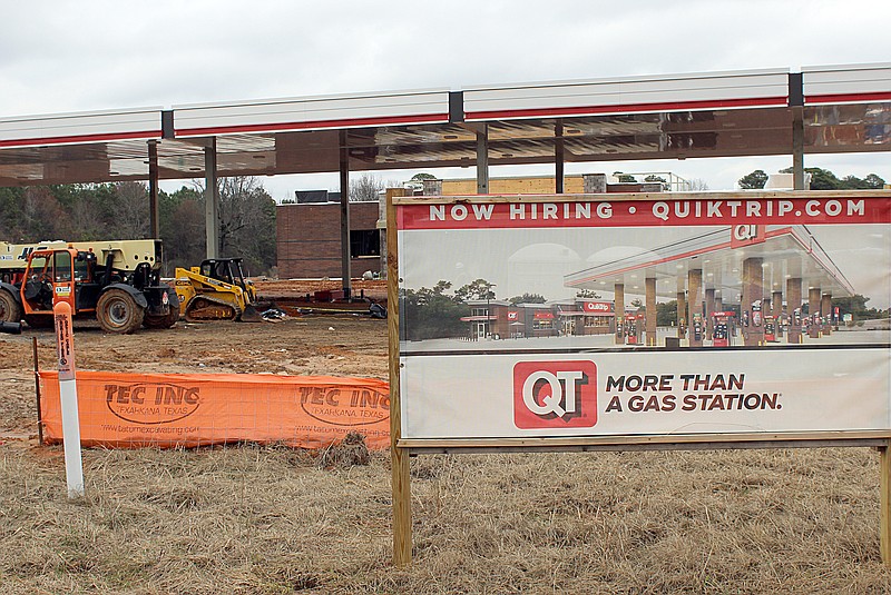PHOTO | A Quik Update | Texarkana Gazette