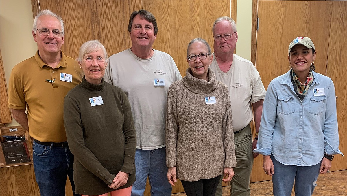 DLAMN holds graduation for naturalists | Hot Springs Sentinel Record