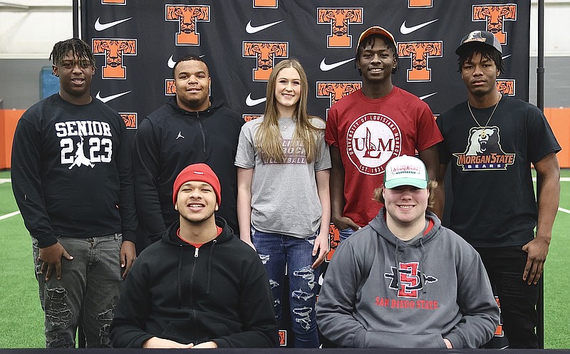 National Signing Day: Seven Texas High athletes ink letters of intent ...