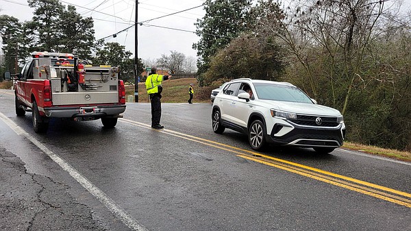 WATCH | Downed lines spark multiple outages | Hot Springs Sentinel Record