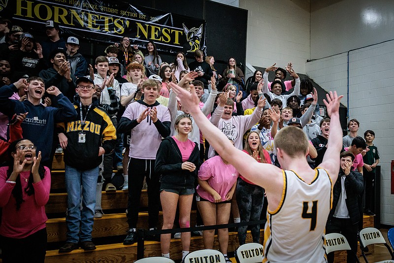 Fulton boys basketball rises to the occasion, beats Mexico in a pivotal ...