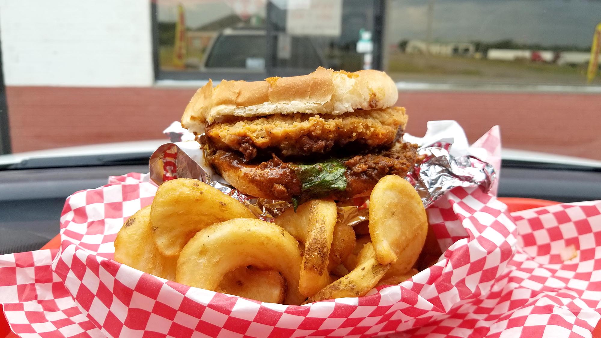 Kat Robinson: Morrilton Drive Inn has burger so big it comes impaled on ...