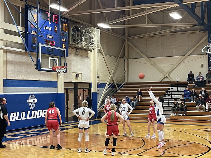 SC girls basketball loses a close game to Dixon; Arrowood has an ...