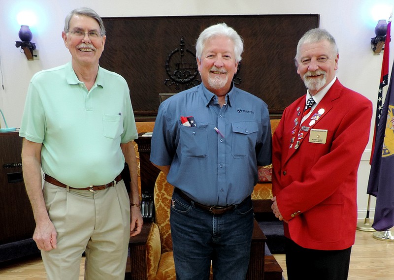Elks Lodge initiates two new members | Hot Springs Sentinel Record
