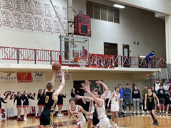 Gohring brothers’ offense secures a Fulton boys basketball victory at ...