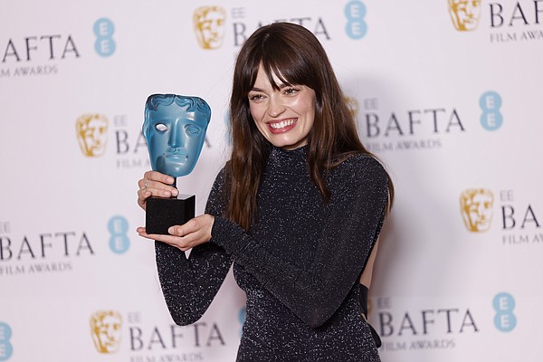 ‘All Quiet’ wins 7 prizes including best film at UK’s BAFTAs ...