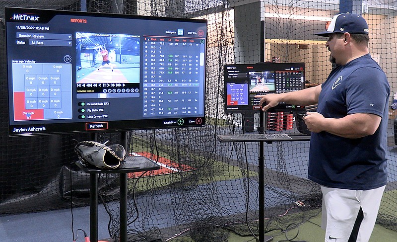 WATCH | Players train next generation of talent at 5-Tool | Hot Springs ...