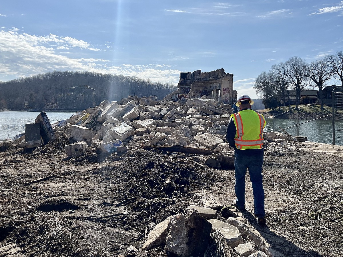 Corps razes historical ‘pain in the butt’ Monte Ne tower, while museums ...