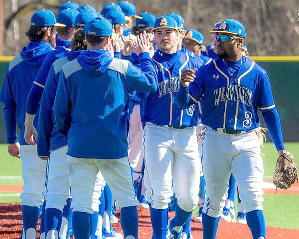 SAU sweeps Tigers in baseball, softball