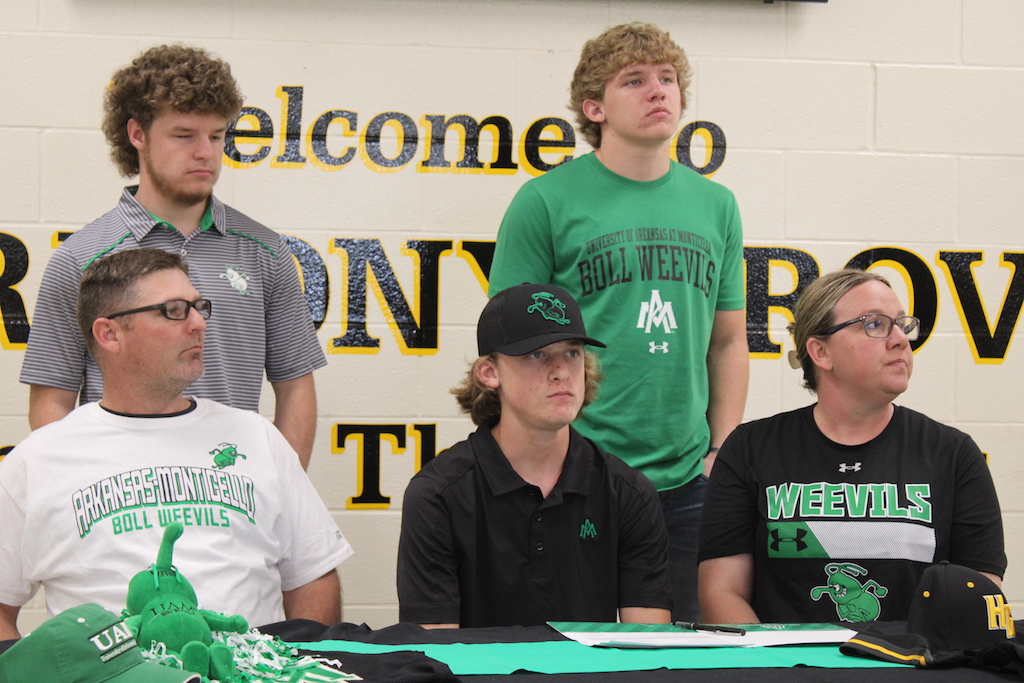 HG’s Gabe Johnson signs with UAM for baseball | Camden News