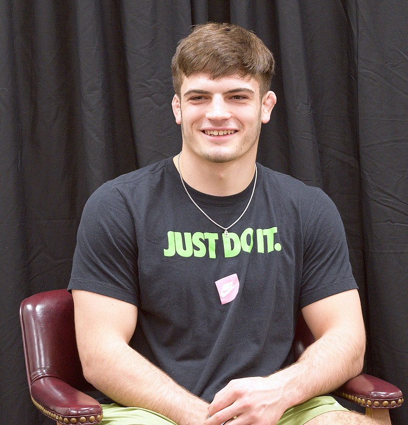 WATCH | Crutchmer ends wrestling career with historic achievement | Hot ...