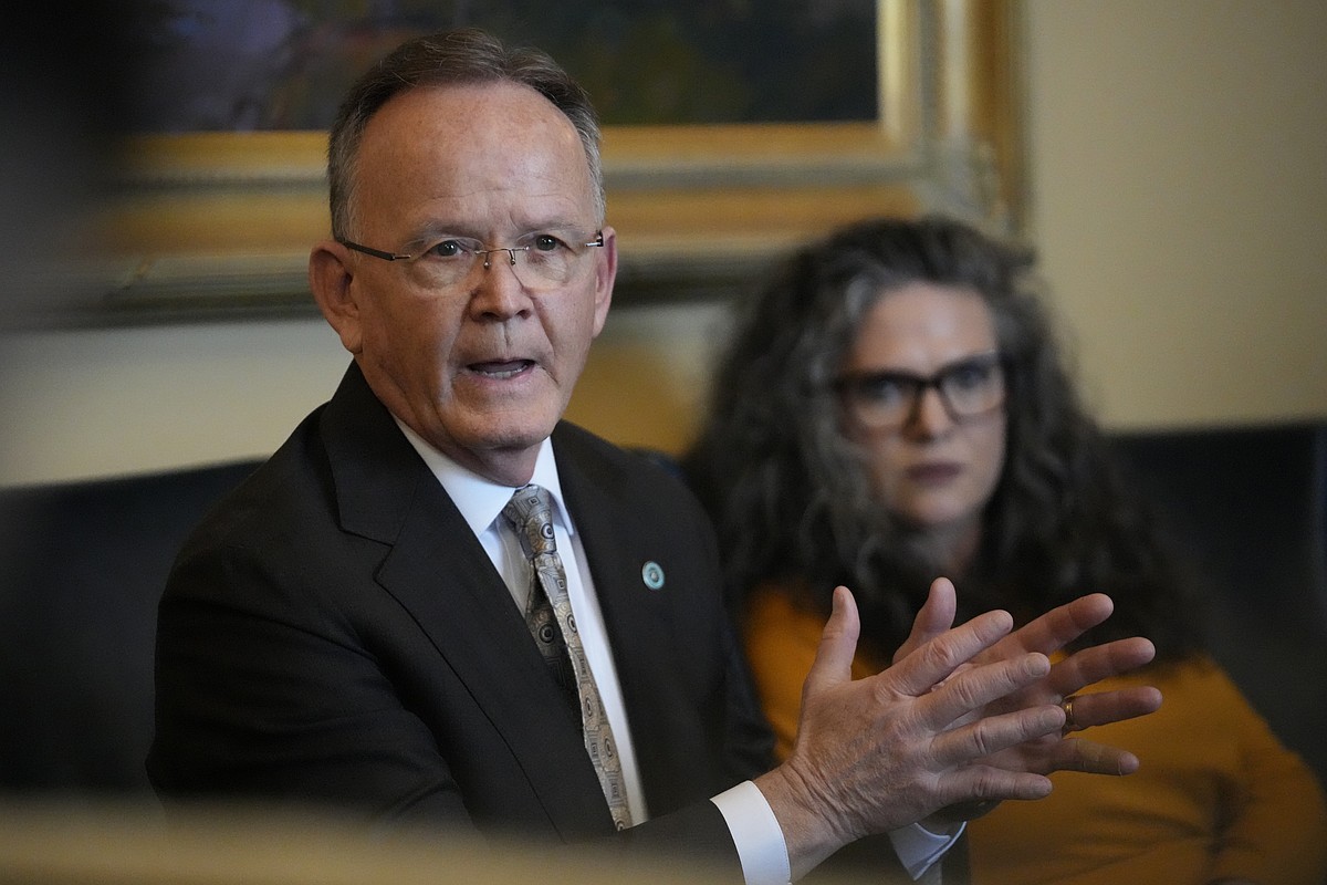 Effort to require clergy to report abuse stalls in Mormon Utah | Hot ...