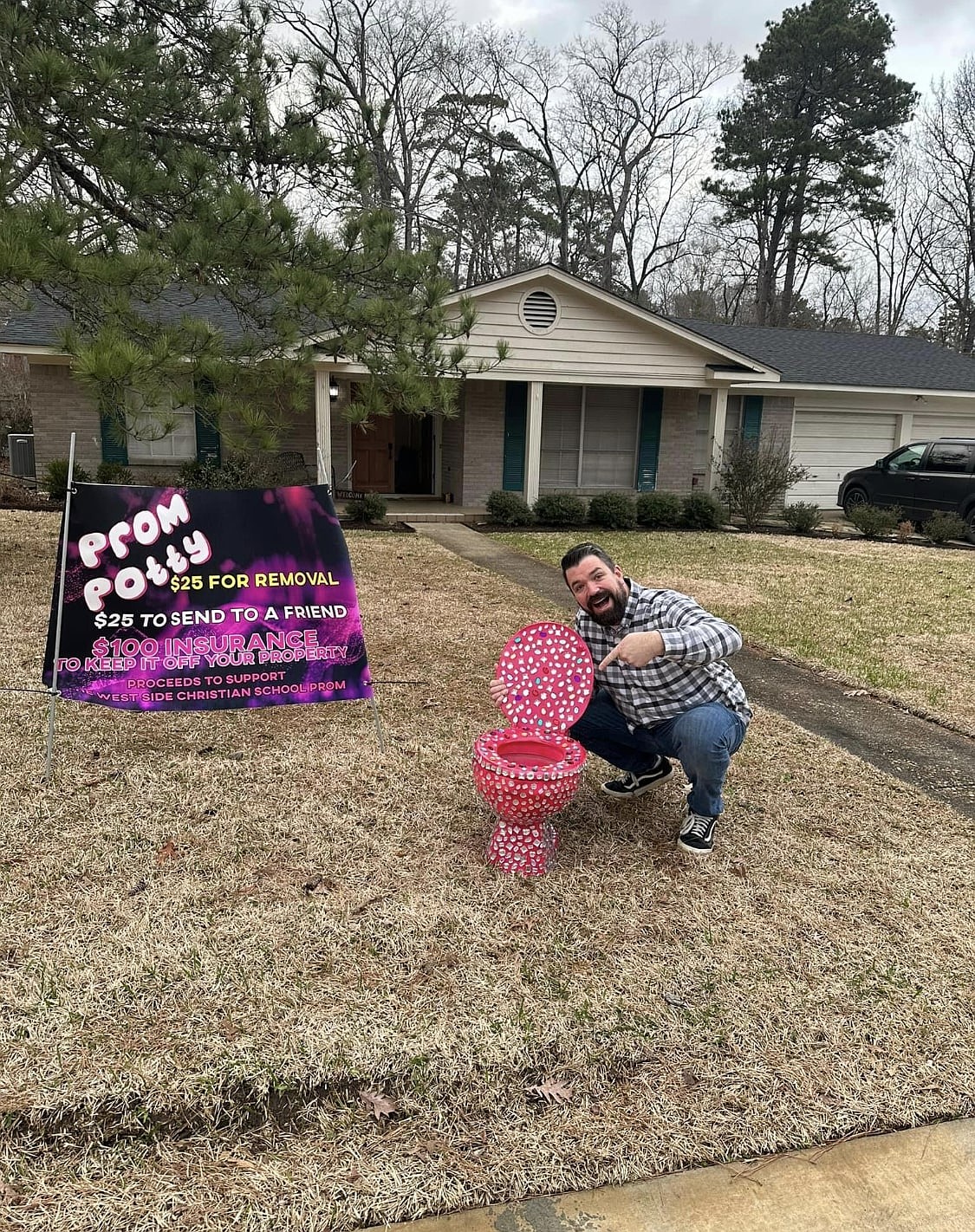 West Side raising funds for dance with 'Prom Potty' | El Dorado News