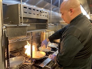 Monjunis returns to Texarkana with something for those with a sweet ...