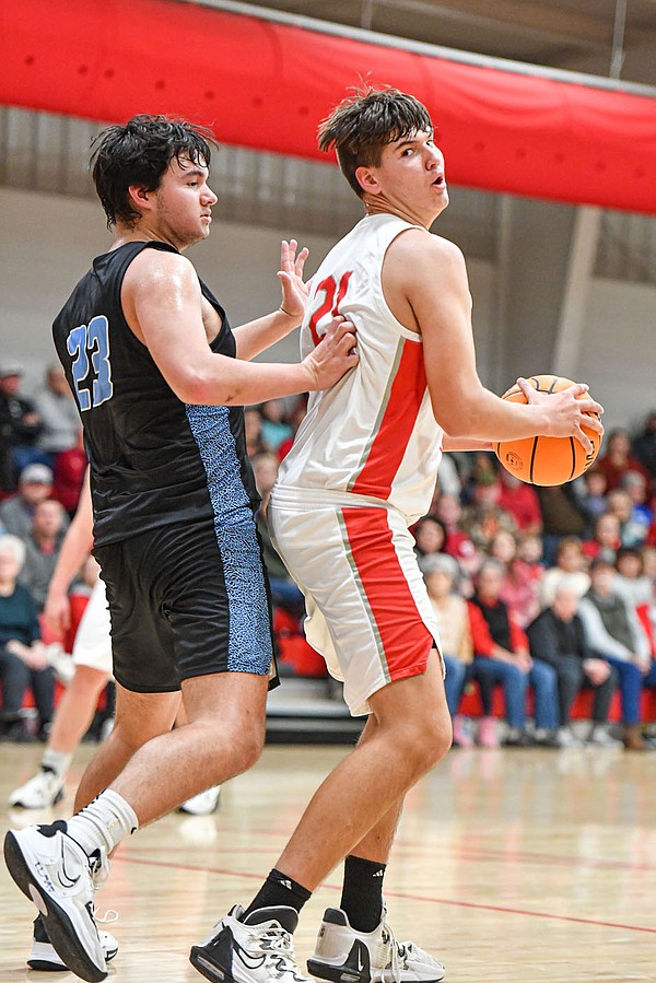 PREP BKB: Unbeaten County Line relies on sixth-man Vest in key role