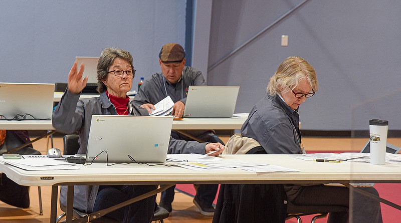 AARP volunteers helping low-income seniors prepare taxes | Jefferson ...