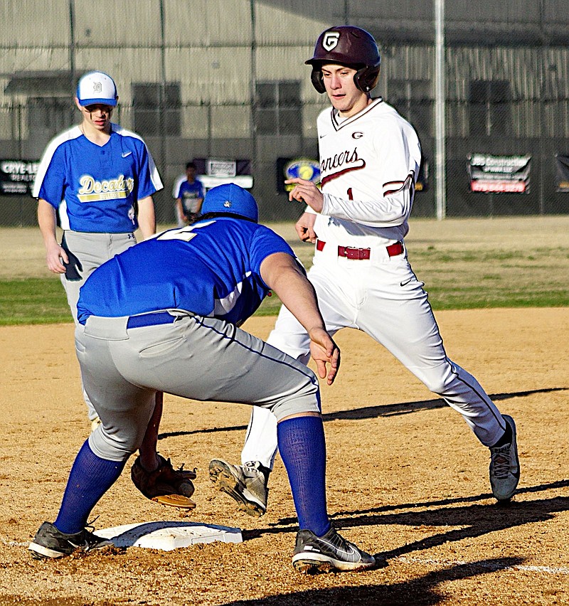 Pioneers pick up baseball wins last week | Westside Eagle Observer