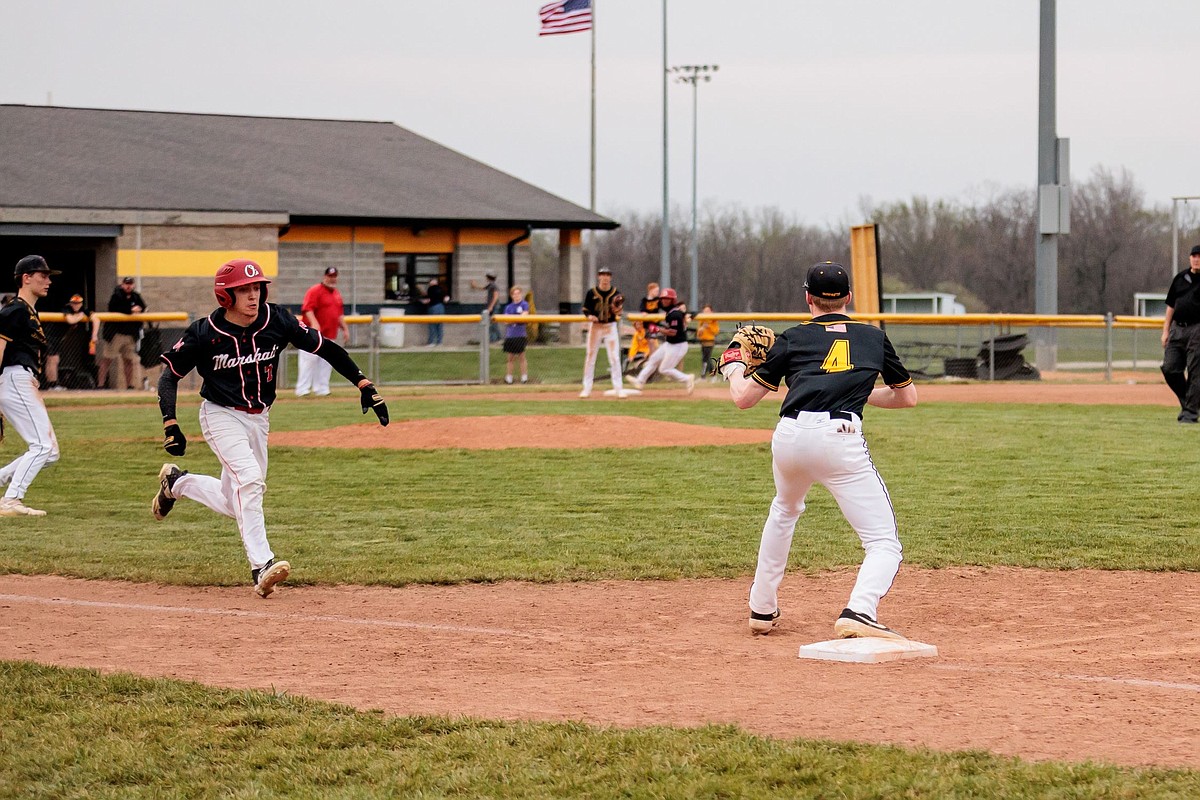 Fulton baseball sweeps NCMC foe Marshall in doubleheader | Fulton Sun