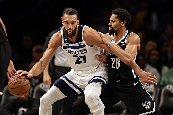 Wolves suspend Gobert post-punch for play-in game vs. Lakers