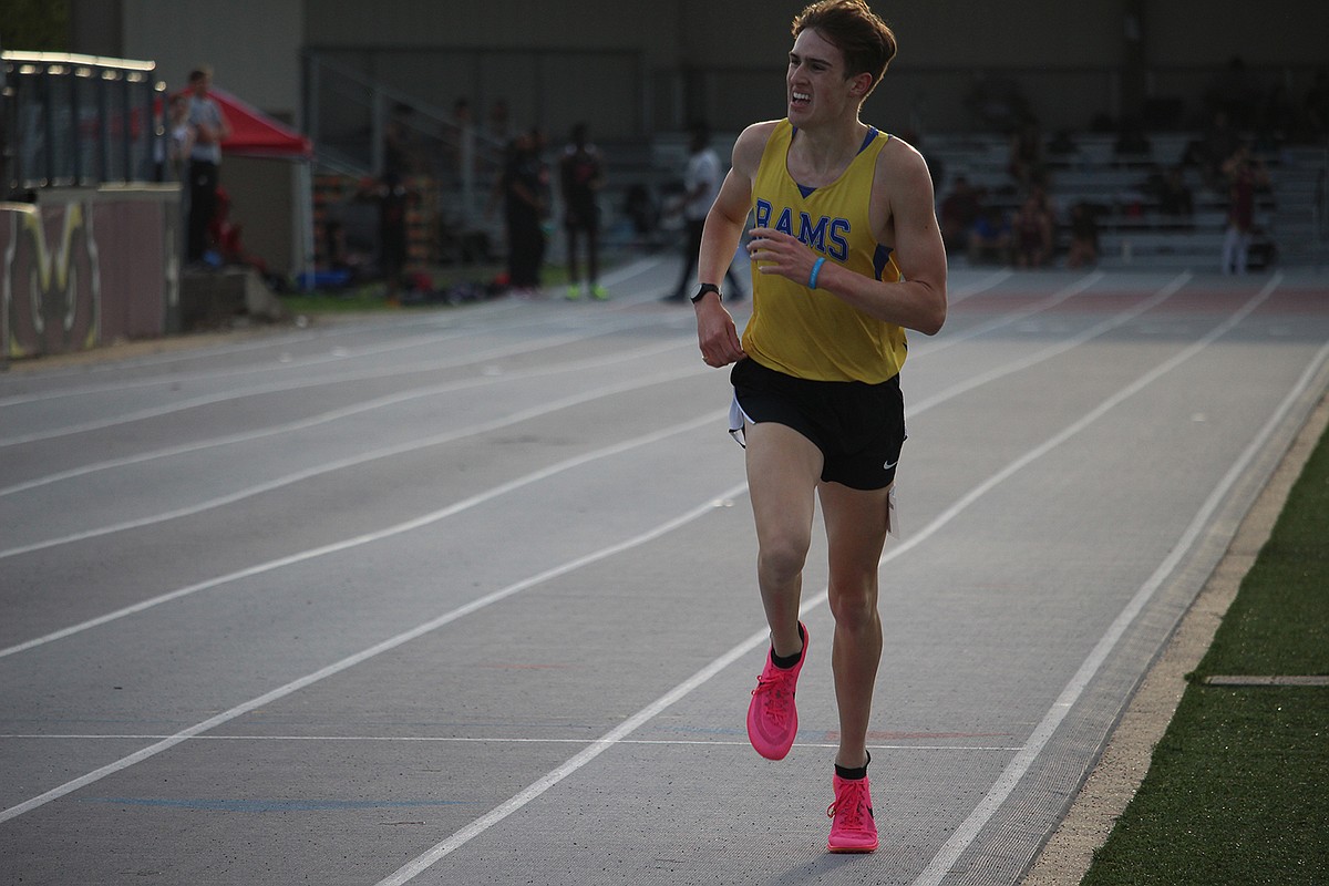 Lakeside’s Bariola thrives in record-breaking season | Hot Springs ...