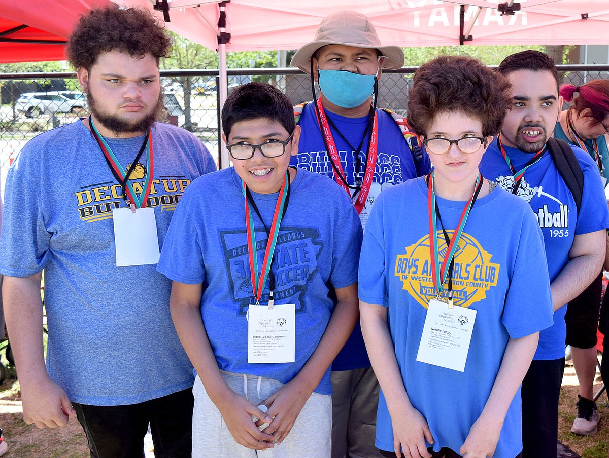 Decatur delegation participates in Special Olympics | Westside Eagle ...