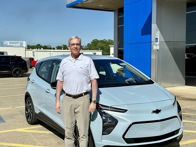 Local car dealerships contemplate electric future as industry changes ...