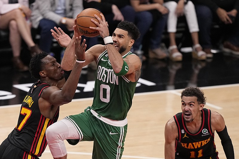 Suns’ stars shine to grab 3-1 series lead | The Arkansas Democrat ...