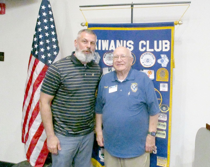 FBI agent speaks at Kiwanis | Siloam Springs Herald-Leader