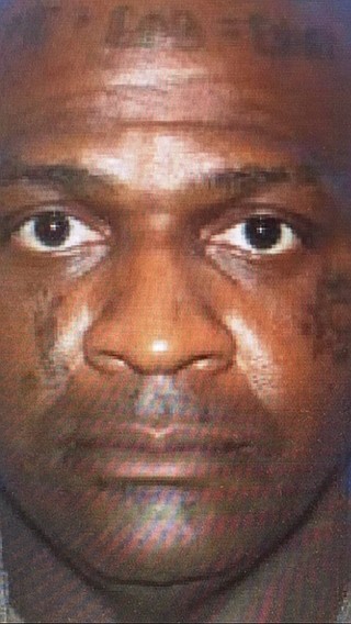 Police capture suspect in fleeing incident that left 2 officers injured ...