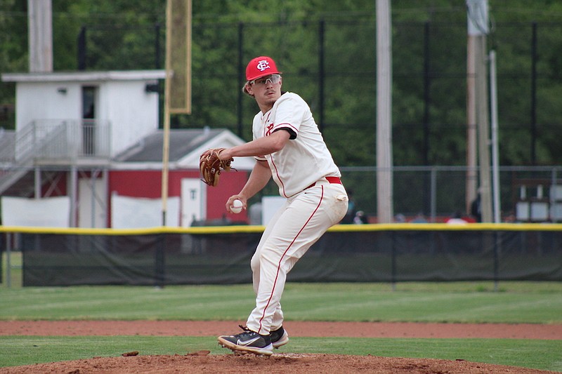 CF seniors’ swan song ends in victory for boys, shutout for Lady ...