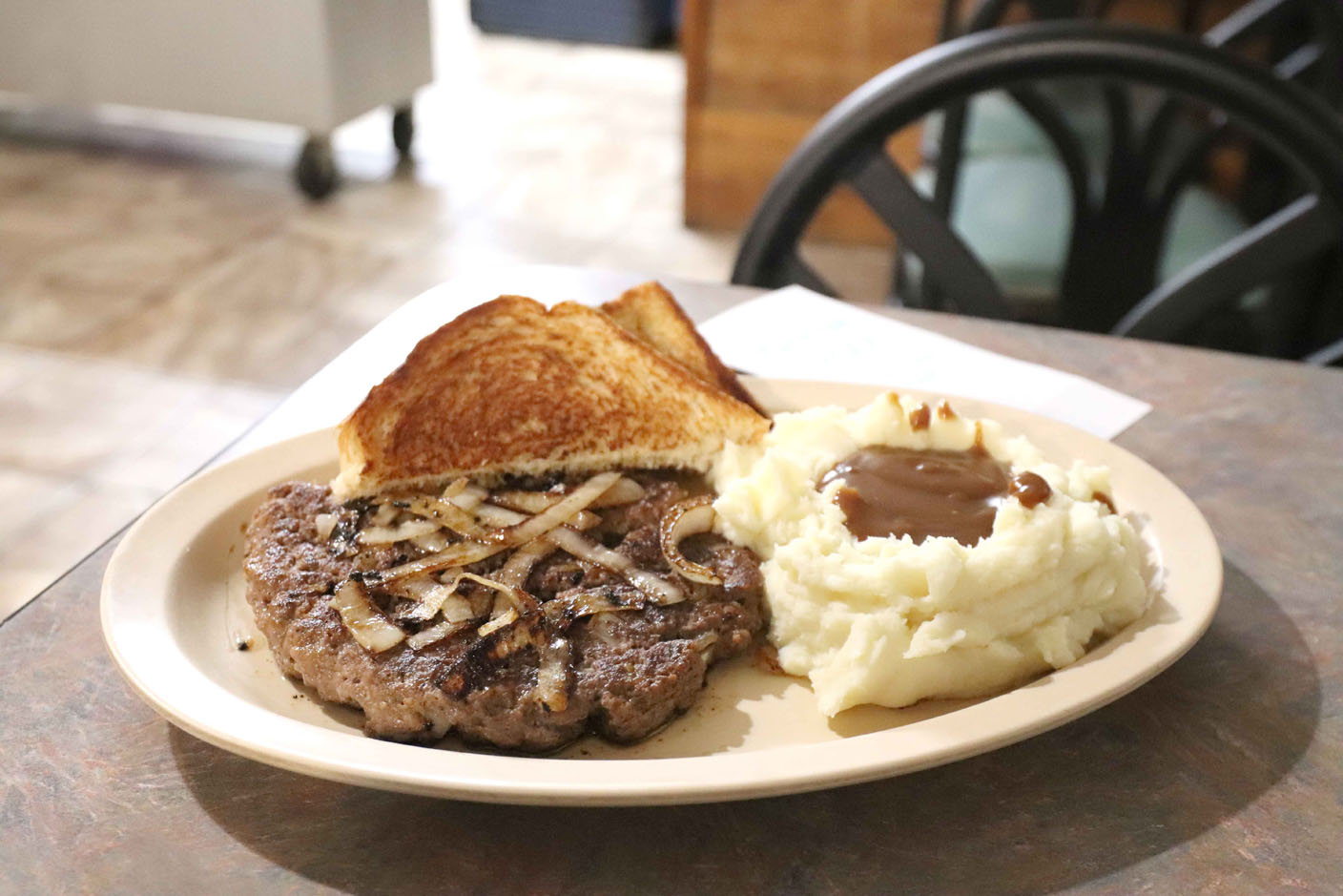 RIVER VALLEY EATS | Kat Robinson: Memory Lane Cafe in Belleville worth ...