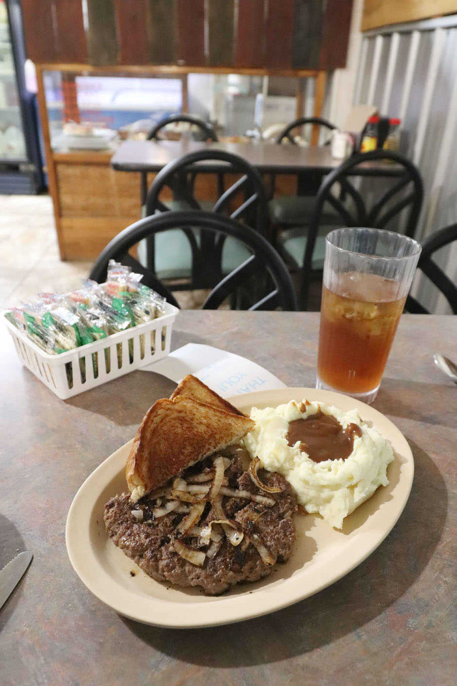 RIVER VALLEY EATS | Kat Robinson: Memory Lane Cafe in Belleville worth ...