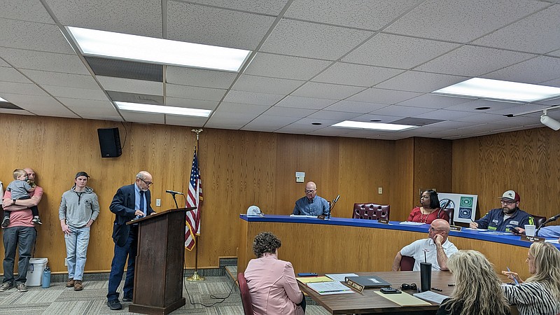 Local residents share opinions on Entertainment District proposal ...