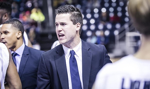 University of Arkansas at Fort Smith's new men’s basketball coach hits ...